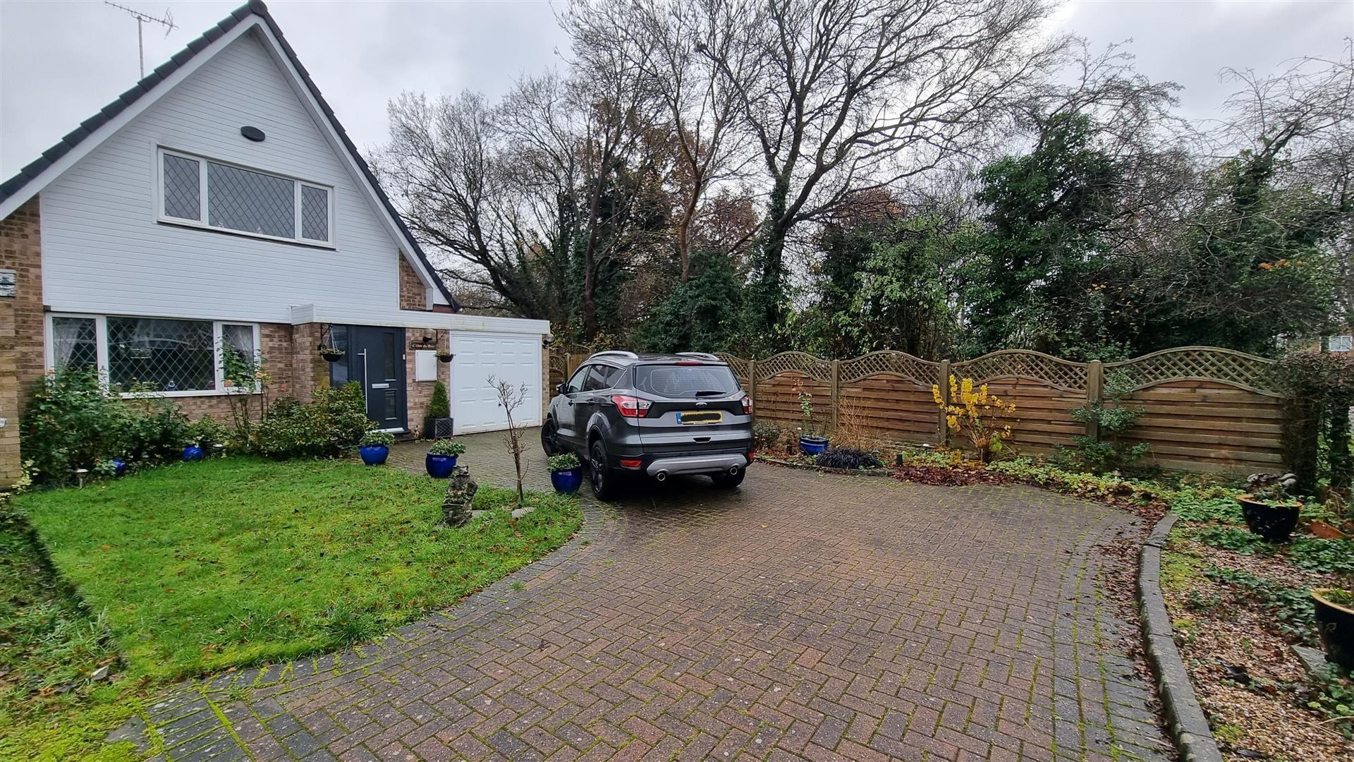 Munsley Close, Redditch - Melvyn Danes