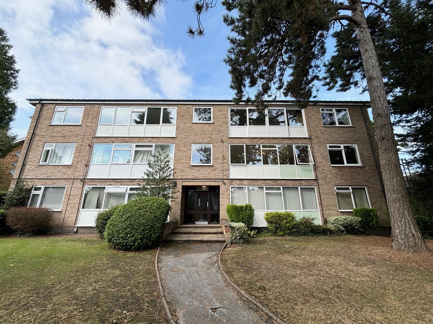 Manor Court, Manor Road, Dorridge - Melvyn Danes